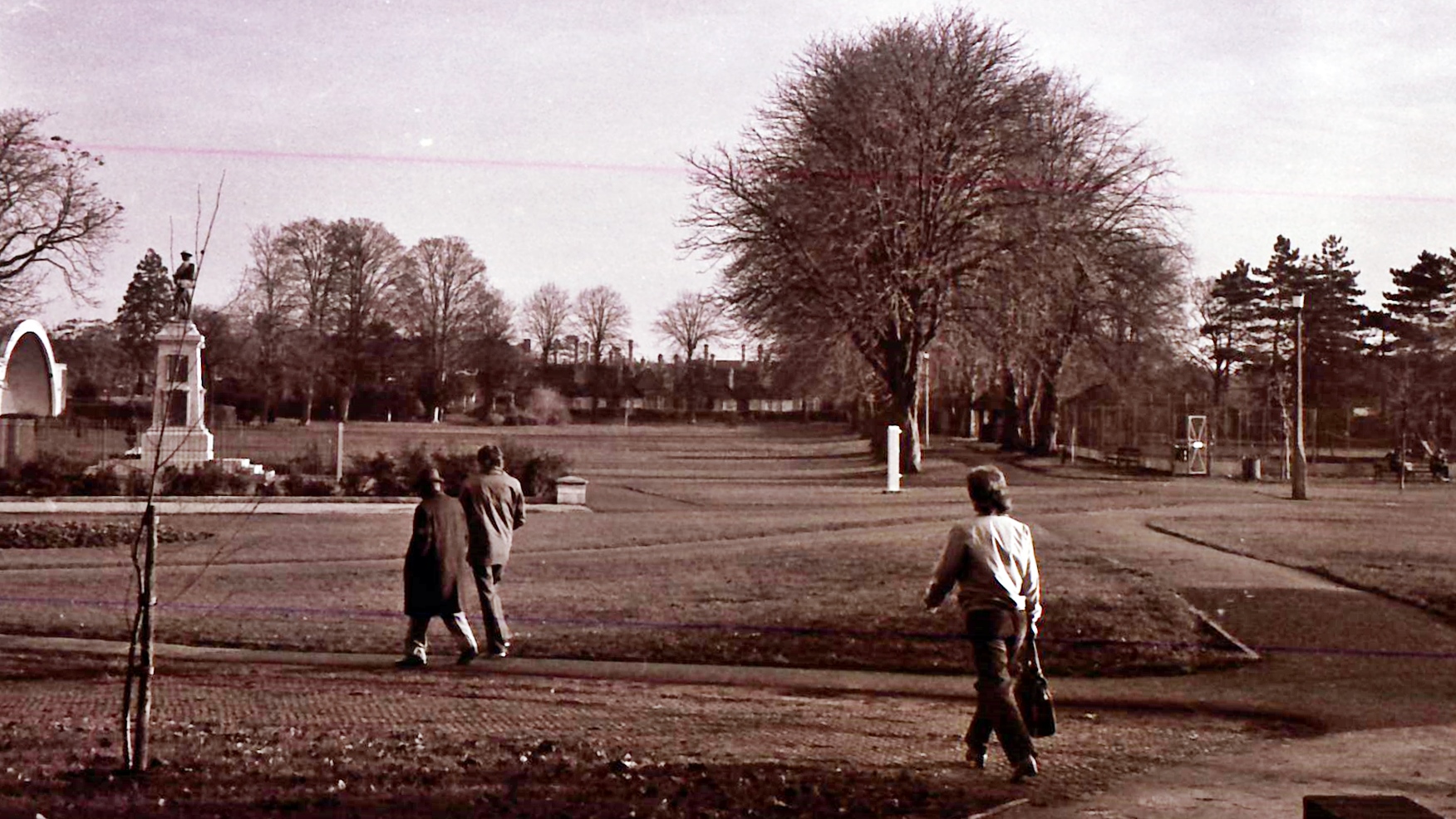 TROWBRIDGE 1984 WEEK 49 – DECEMBER 3RD TO 9TH | Mike Lloyd dot Org